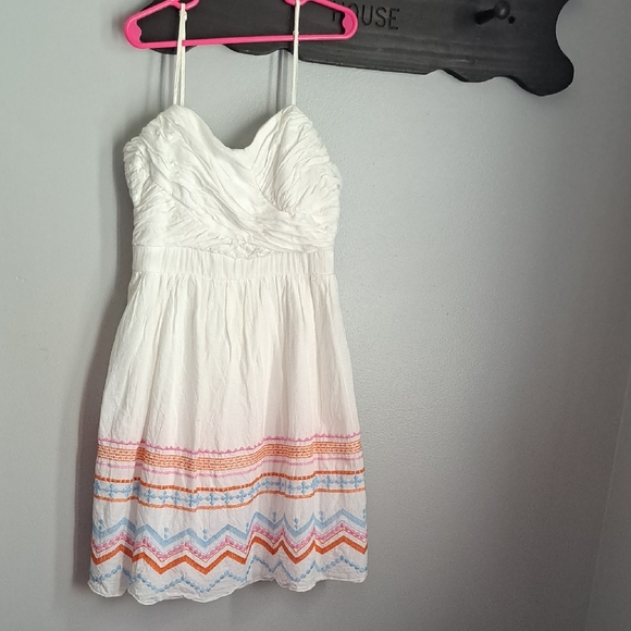 Deb | Dresses | Deb Boho White Dress With Colorful Zigzag Accents Size ...